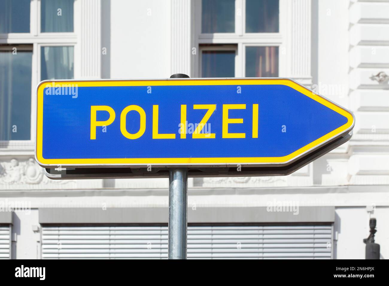 Police, station, police station, sign, symbol, sign, signpost, arrow ...