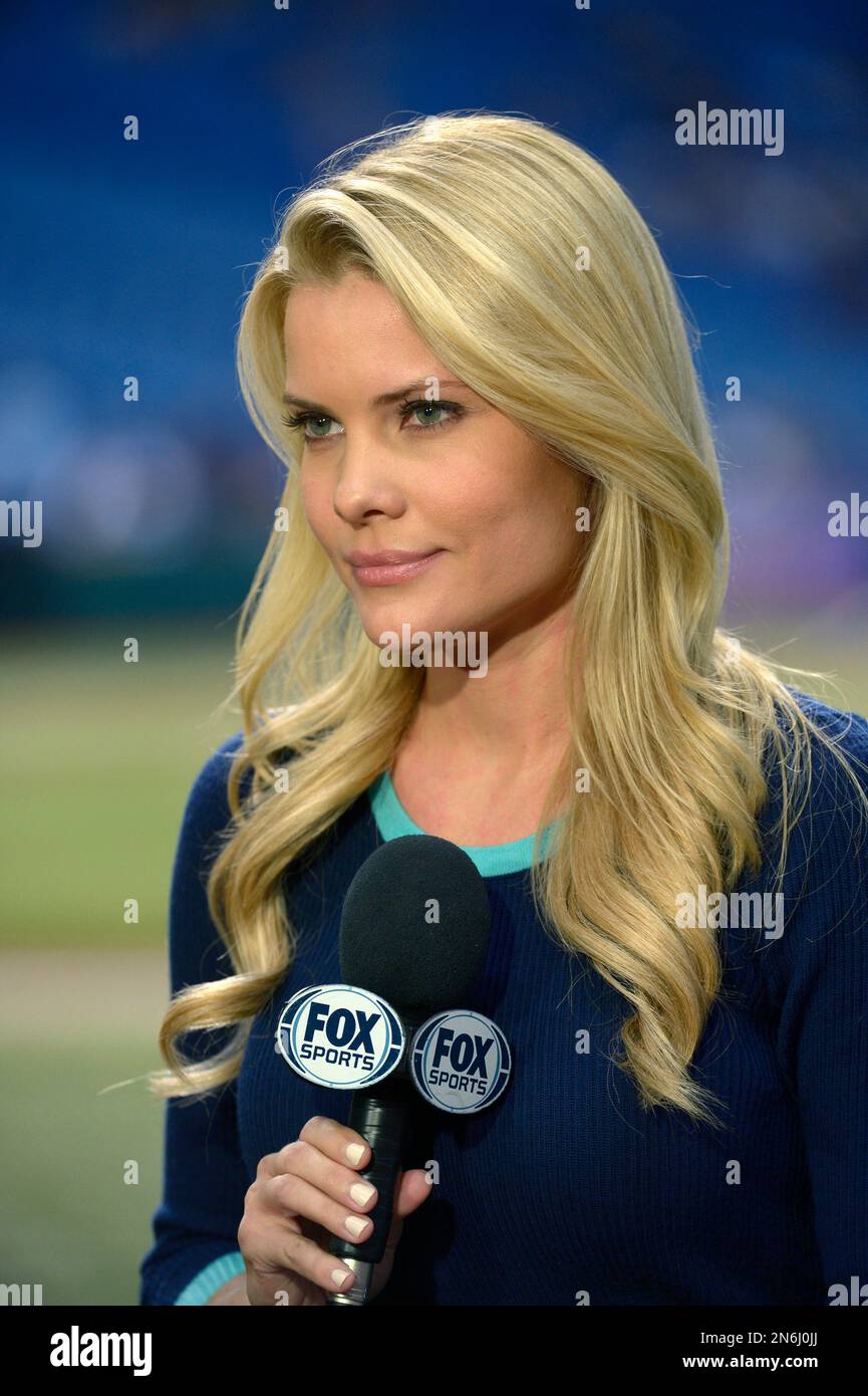 Fox Sports Florida reporter Kelly Nash talks from the field before a ...