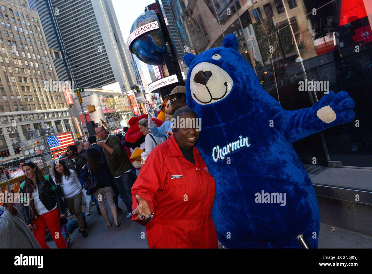 The Charmin Bears ring the NASDAQ closing bell as part of Ad Week's ...