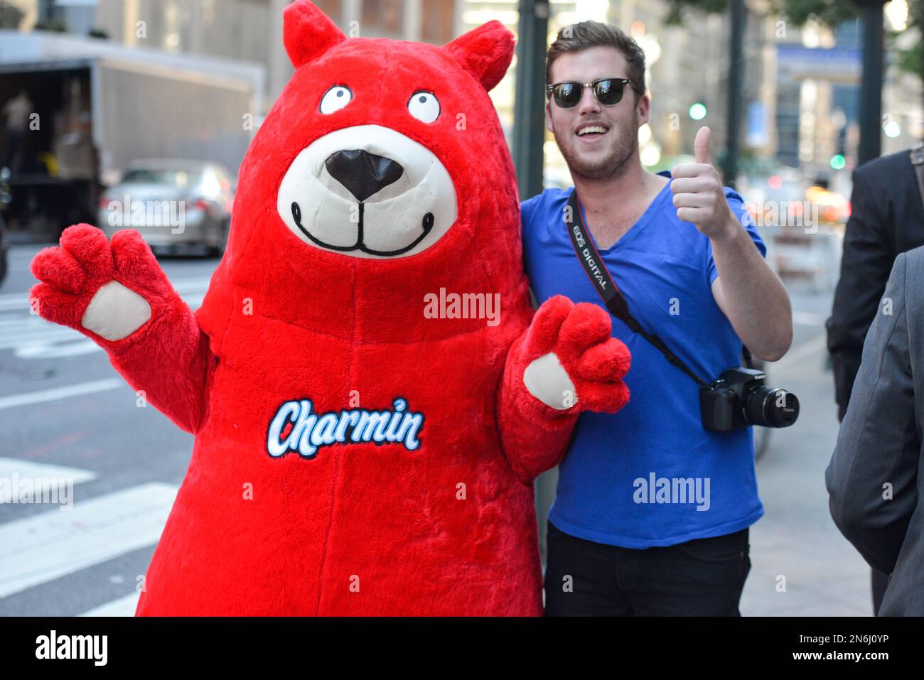 The Charmin Bears strut their stuff in the "Walk of the Great Icons" in ...