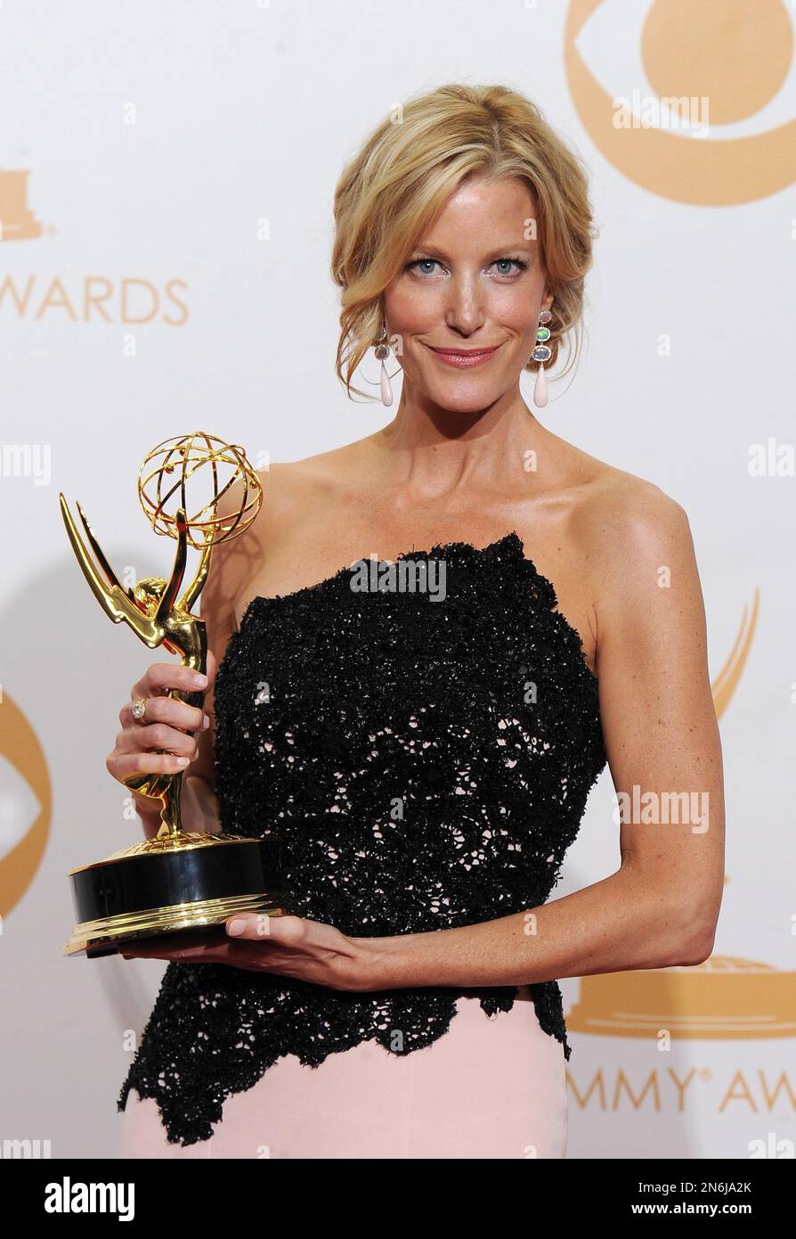 Anna Gunn poses backstage with the award for best supporting actress in ...