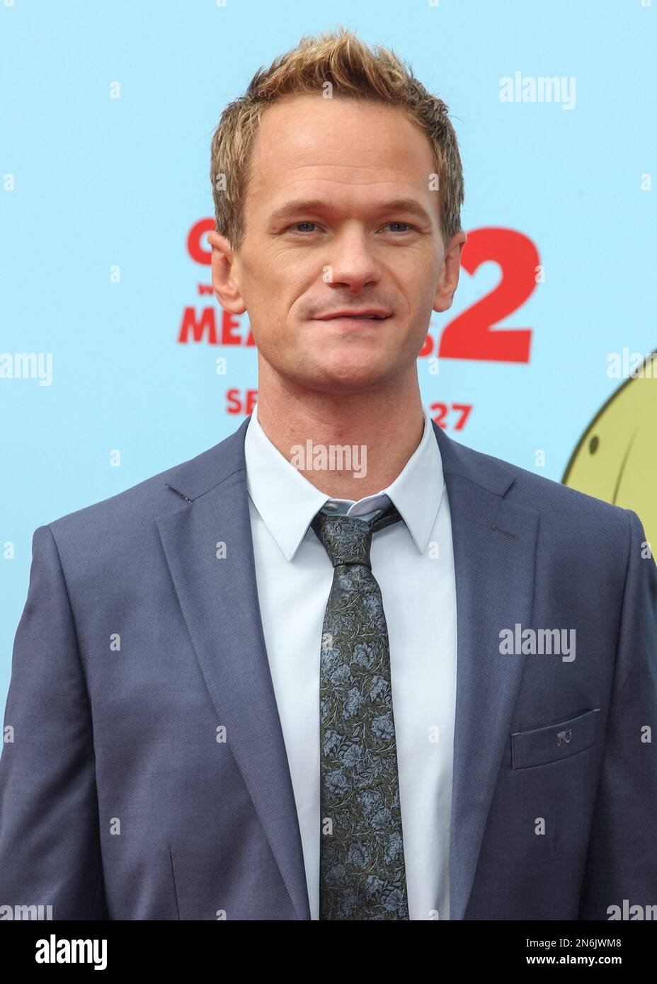 Actor Neil Patrick Harris arrives at the premiere of "Cloudy with a ...