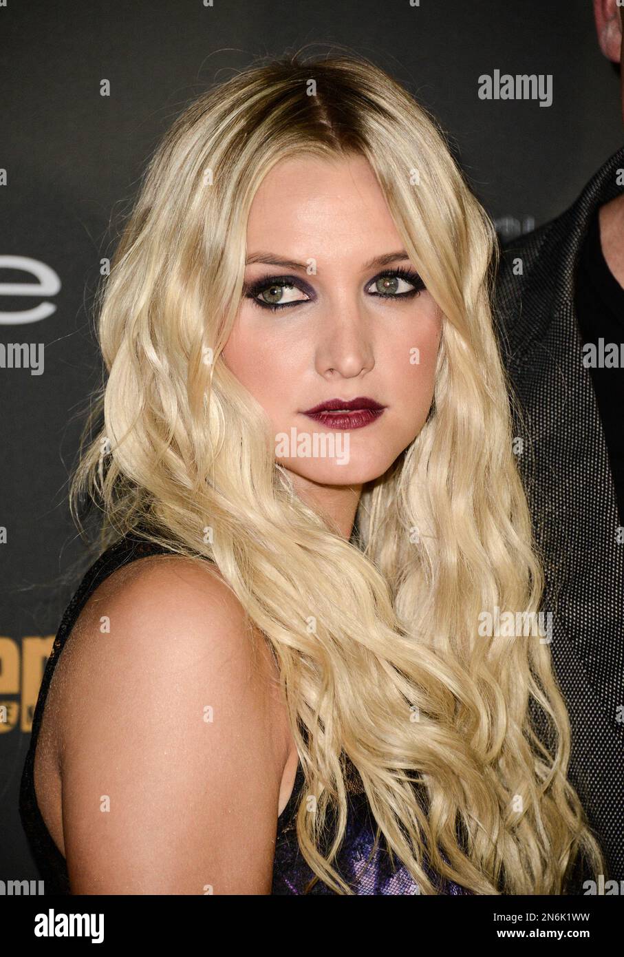 Actress Ashlee Simpson arrives at the 2013 Entertainment Weekly Pre ...