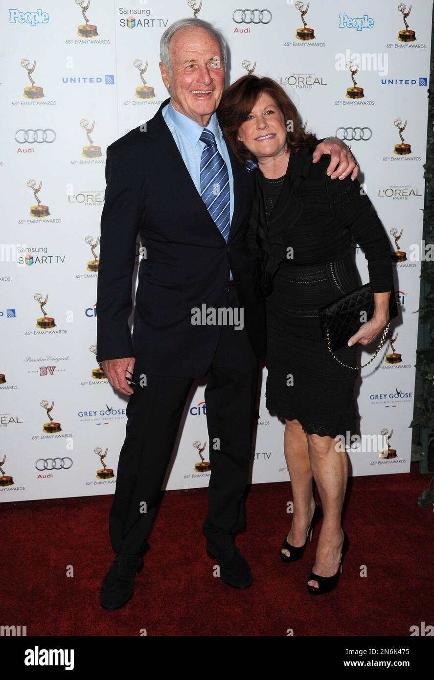 From left, Jerry Weintraub and Susan Ekins arrive at the 65th Primetime ...