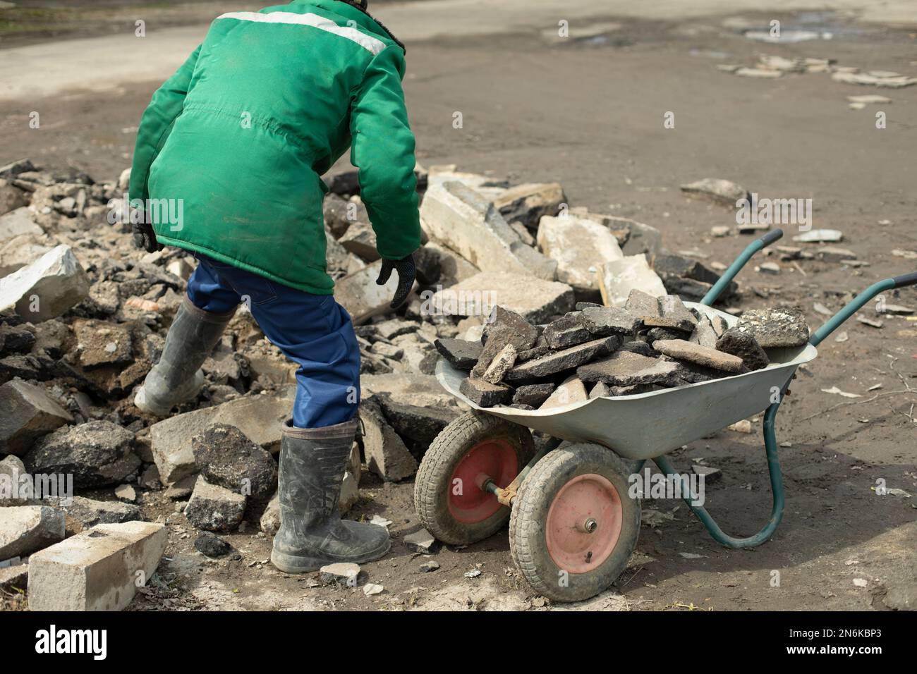 Push pull cart hi-res stock photography and images - Alamy