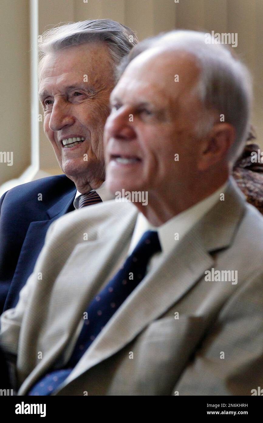 Former U.S. Sens. Dale Bumpers, left, and David Pryor, both D-Ark ...