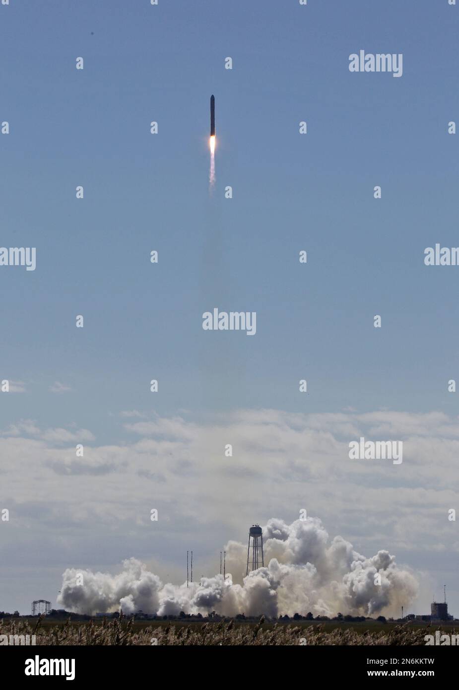 The Orbital Sciences Corp. Antares rocket lifts off the launchpad at ...