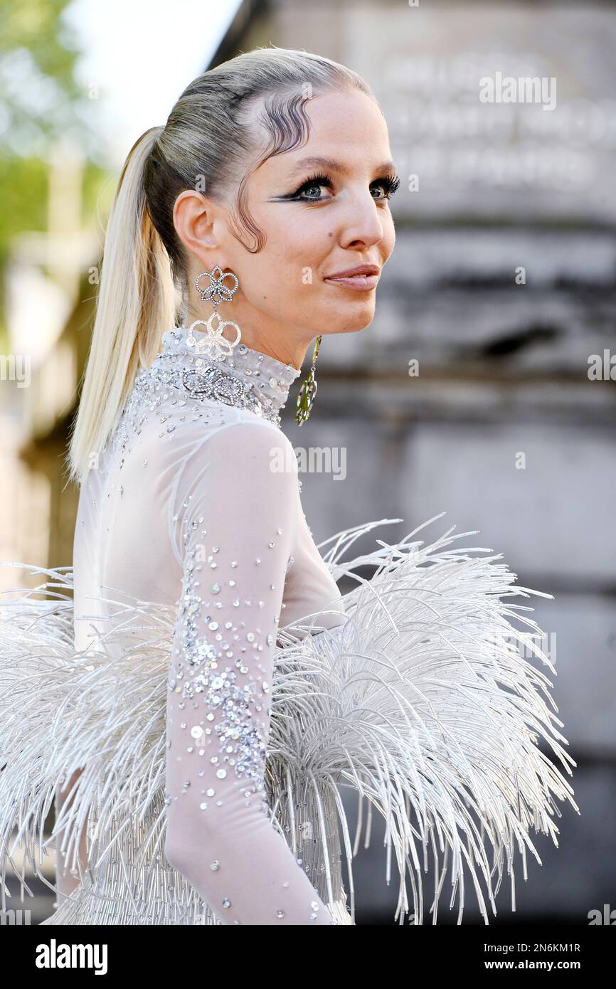Leonie Hanne at Paris Fashion Week - Paris - France Stock Photo - Alamy