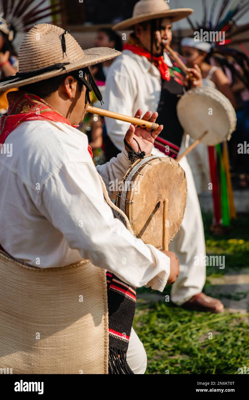 Tradtional drums hi-res stock photography and images - Alamy