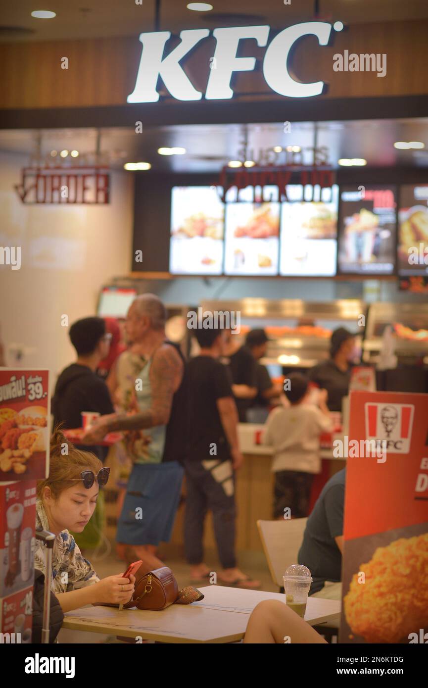 KFC Central Festival Mall Pattaya Thailand Stock Photo - Alamy