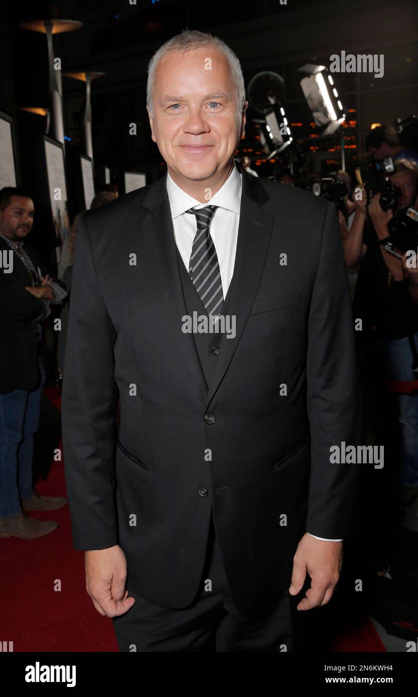 Tim Robbins arrives on the red carpet at the Los Angeles Premiere of ...