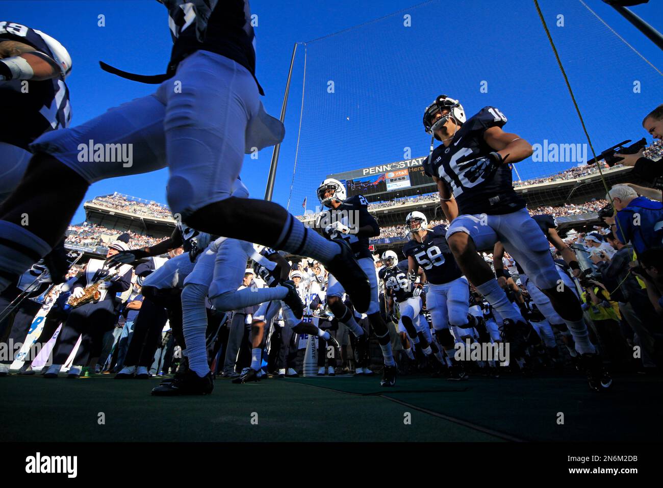 Penn State safety Ryan Keiser (23) runs onto the field at Beaver ...