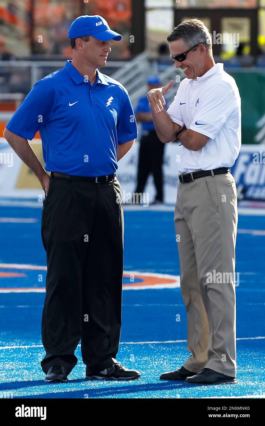 Air Force coach Troy Calhoun, left, and Boise State coach Chris ...