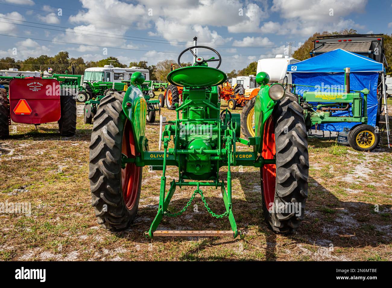 High power tractor hi-res stock photography and images - Alamy