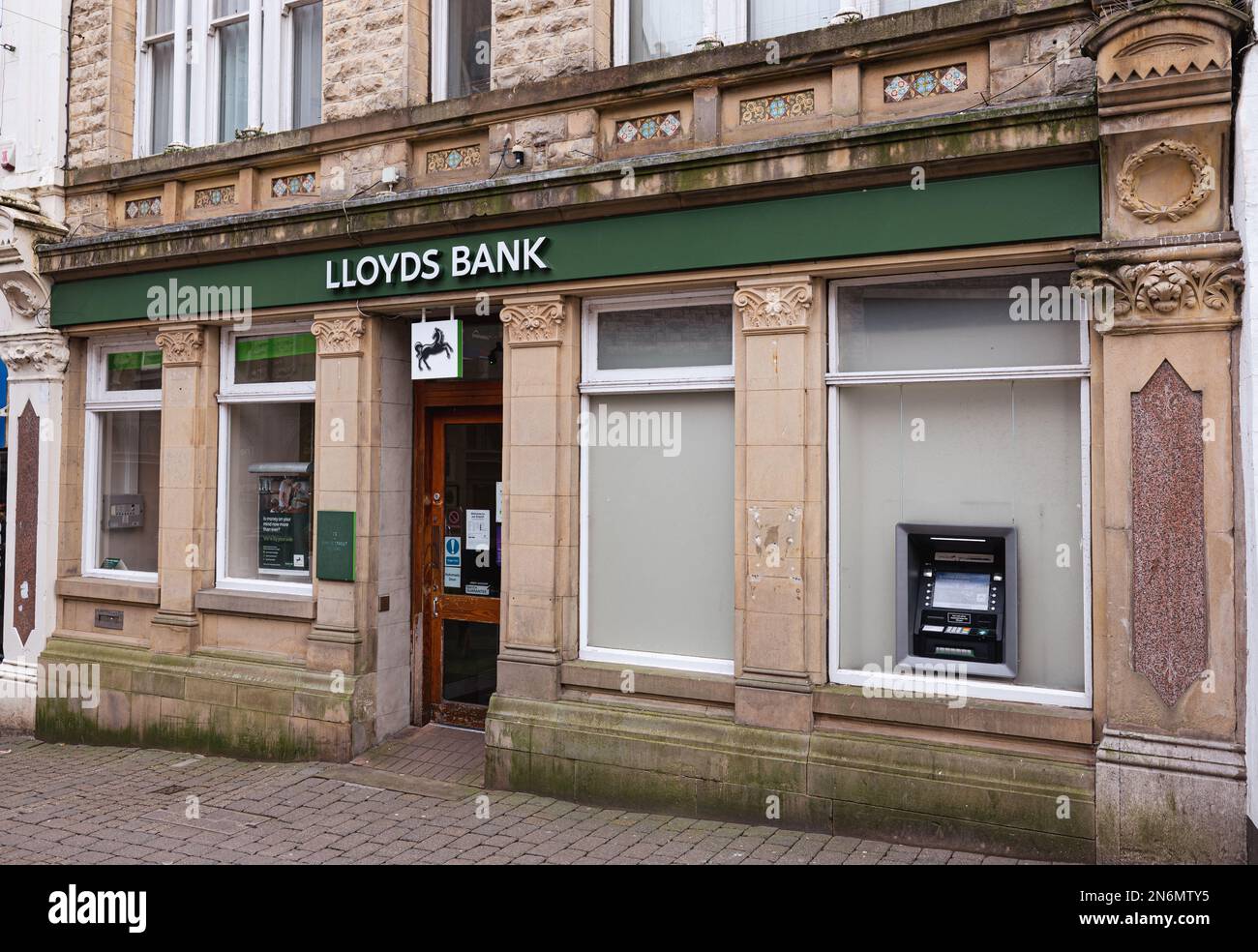 Cash Machine ,ATM, Hole ion Wall, Cash Dispenser Stock Photo - Alamy