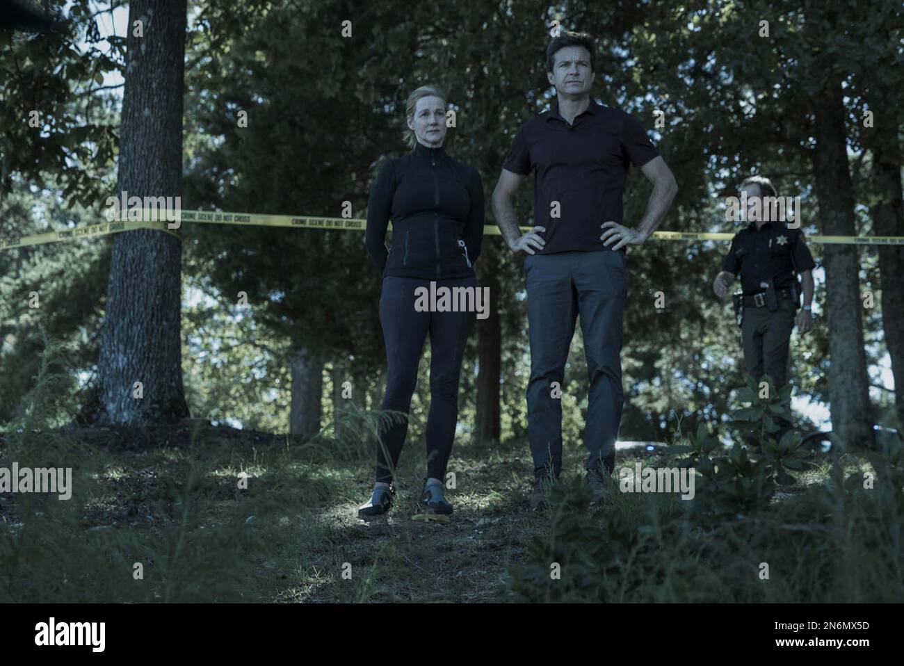 OZARK (TV) (2017-2022) LAURA LINNEY JASON BATEMAN NETFLIX/MOVIESTORE ...