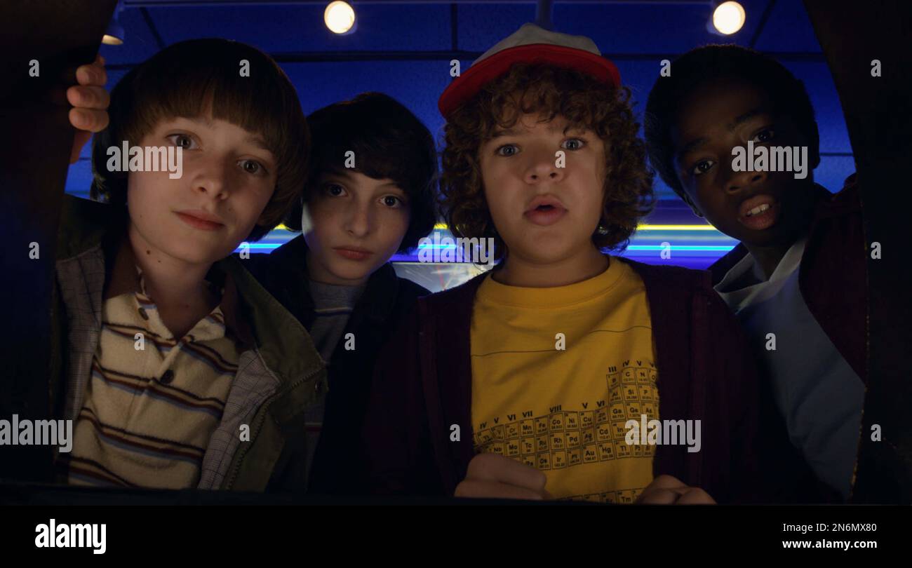 STRANGER THINGS (TV) NOAH SCHNAPP FINN WOLFHARD GATEN MATARAZZO CALEB MCLAUGHLIN NETFLIX ...