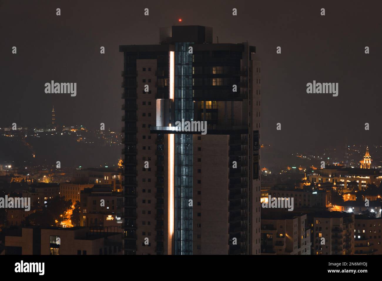 An aerial view of a building in the middle of the city of Jerusalem ...