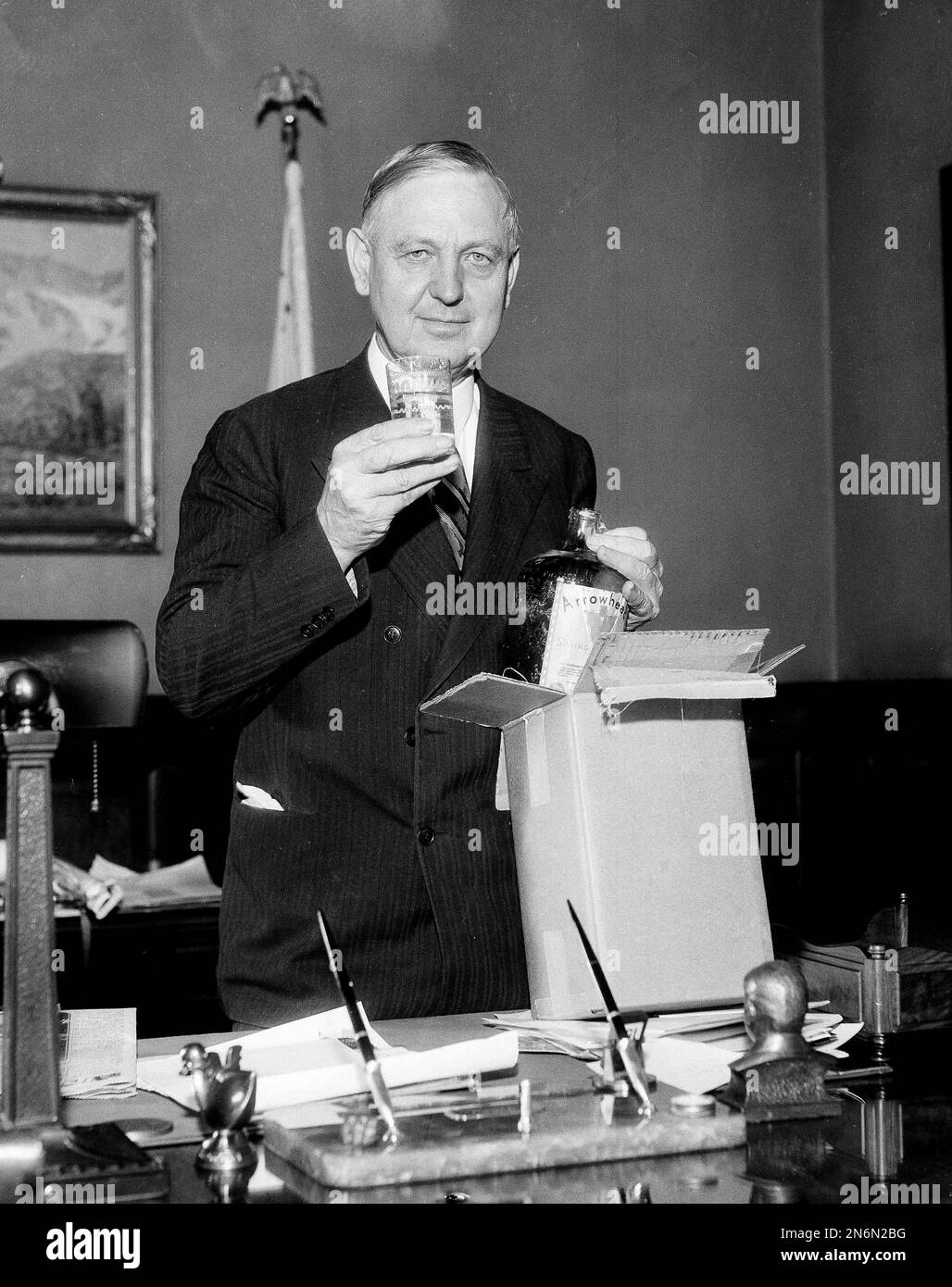 Mayor John C. Porter of Los Angeles, California, about to toast ...