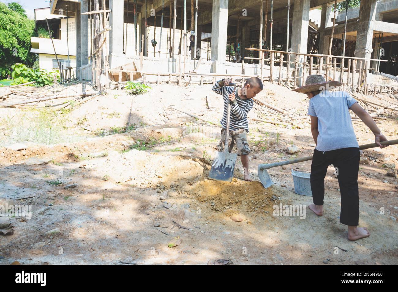 Children working on construction sites, Poor children, poverty, Child ...