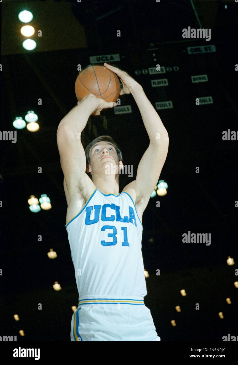 UCLA basketball player Swen Nater (31) 1972. (AP Photo Stock Photo - Alamy