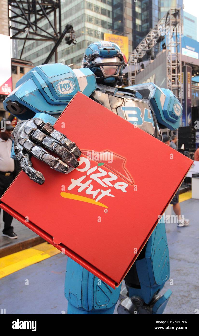 Cleatus the Robot attends The World's Greatest Pizza Party outside the ...