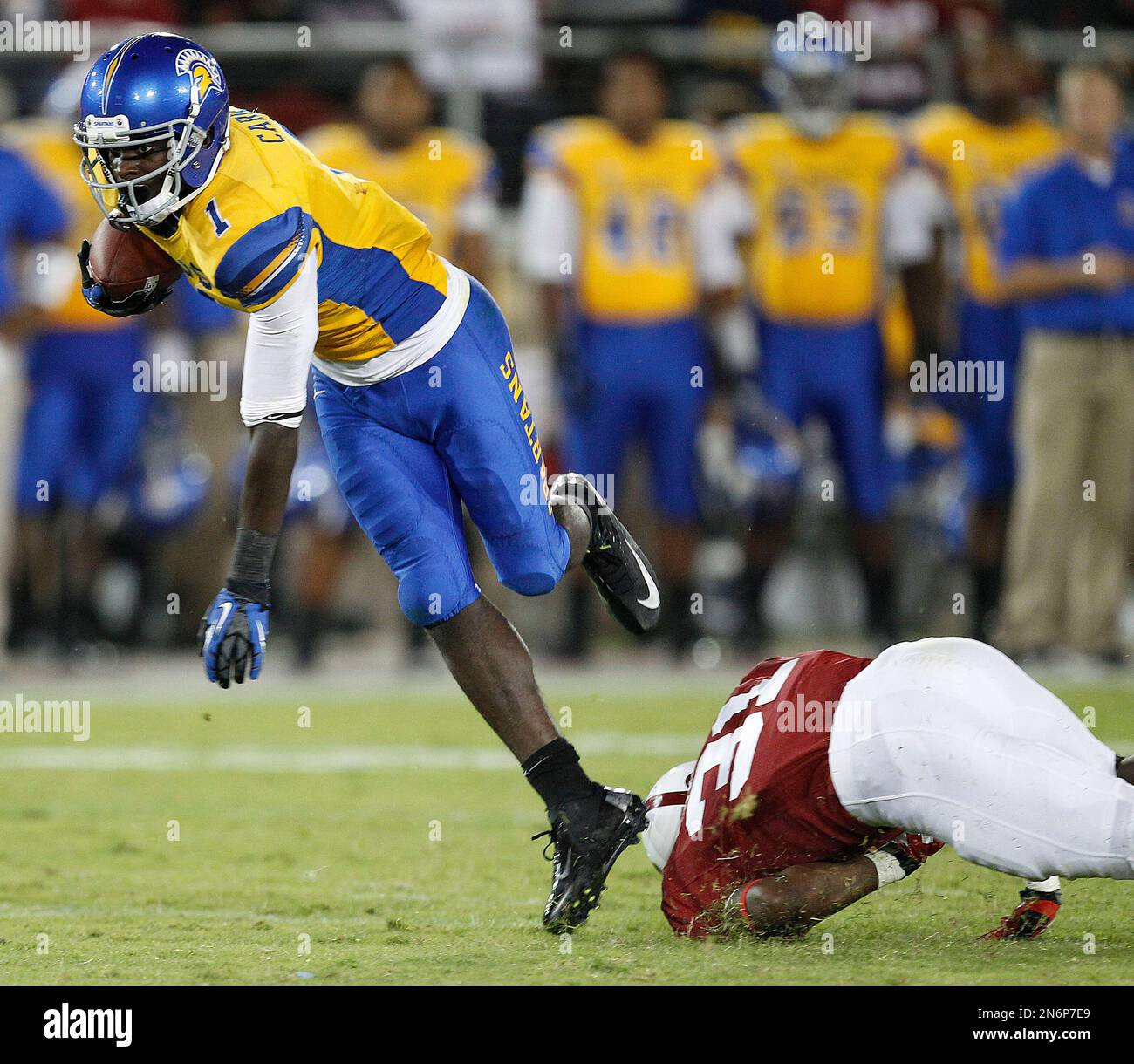 San Jose State wide receiver Jabari Carr (1) leaps over Stanford ...