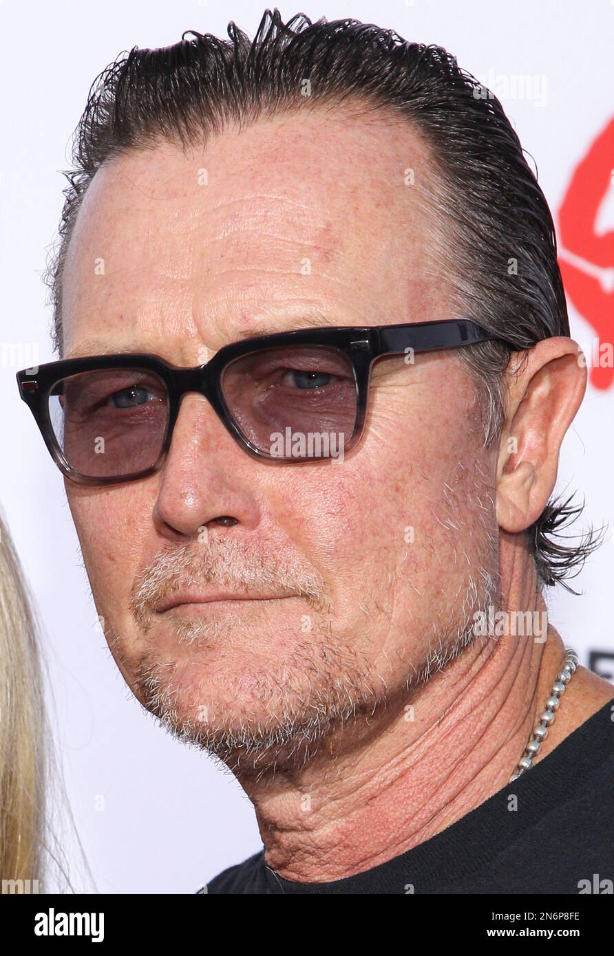 Actor Robert Patrick arrives at the season 6 premiere screening of ...