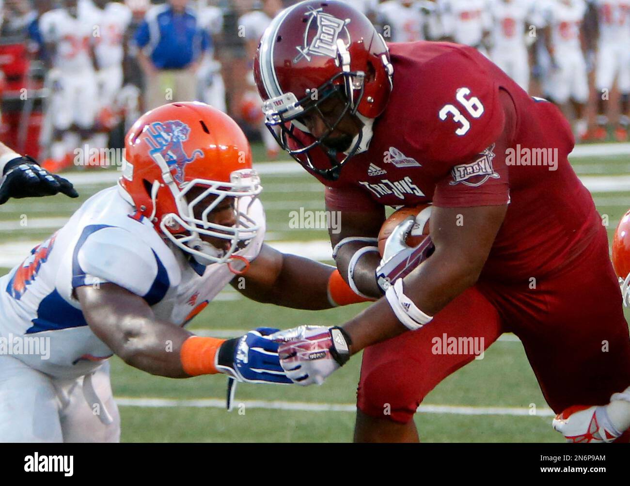 Savannah State linebacker Justin Dixon can't stop Troy running back ...