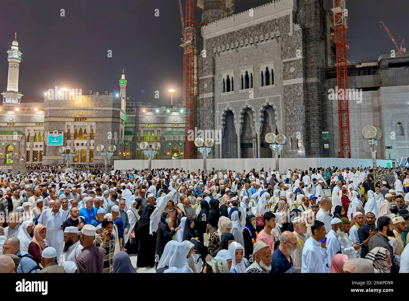 Umrah Pilgrims at Masjidil Haram, Mecca, Saudi Arabia Stock Photo - Alamy