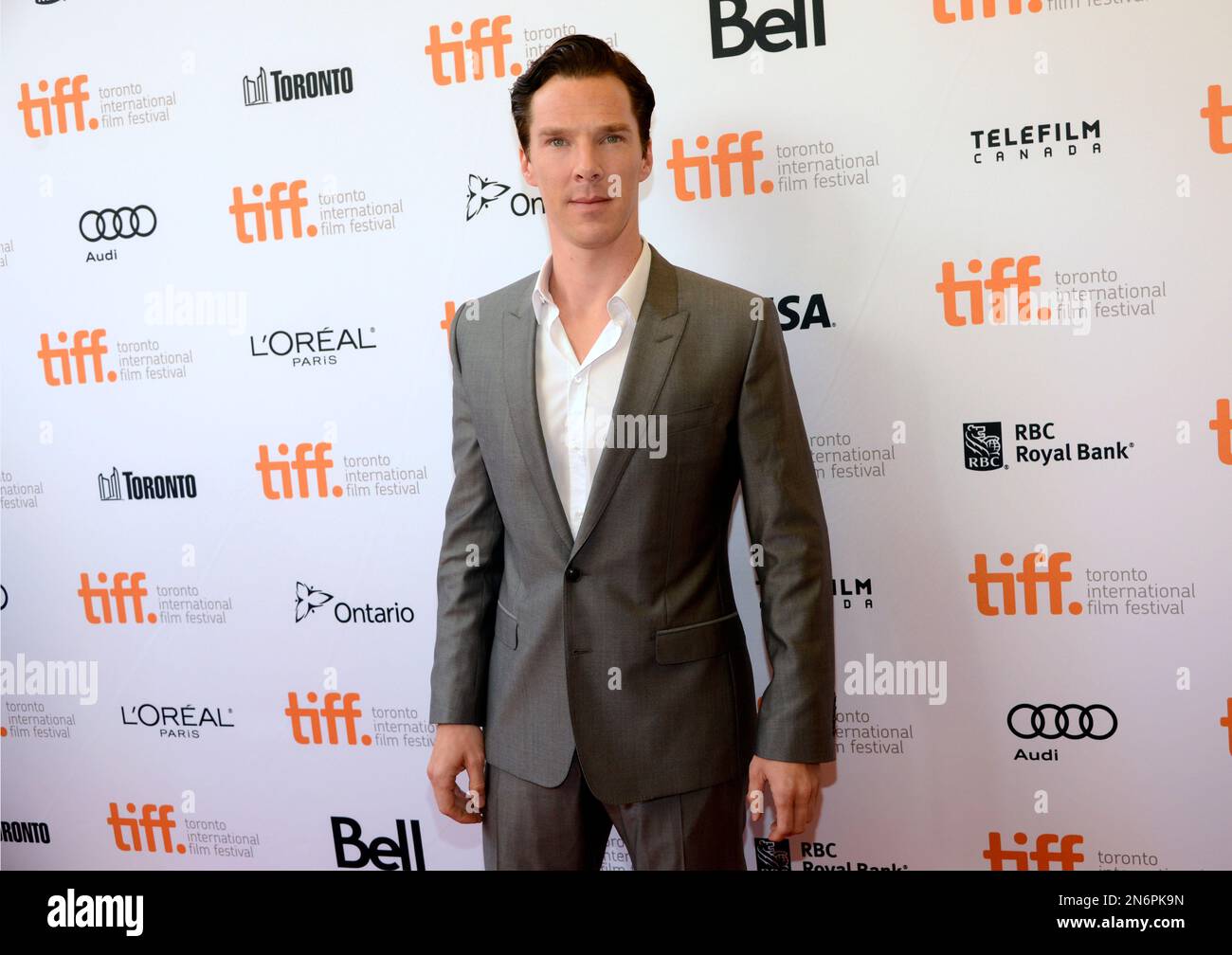 Benedict Cumberbatch arrives at the premiere for "12 Years a Slave" on ...