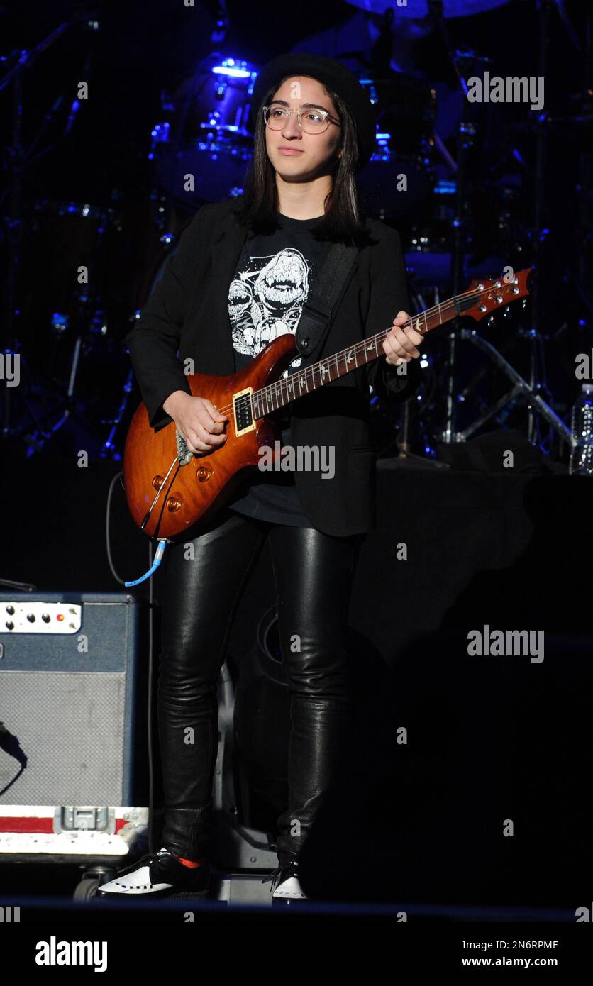 Musician Emily Marie Estefan performs onstage at Festival People en ...