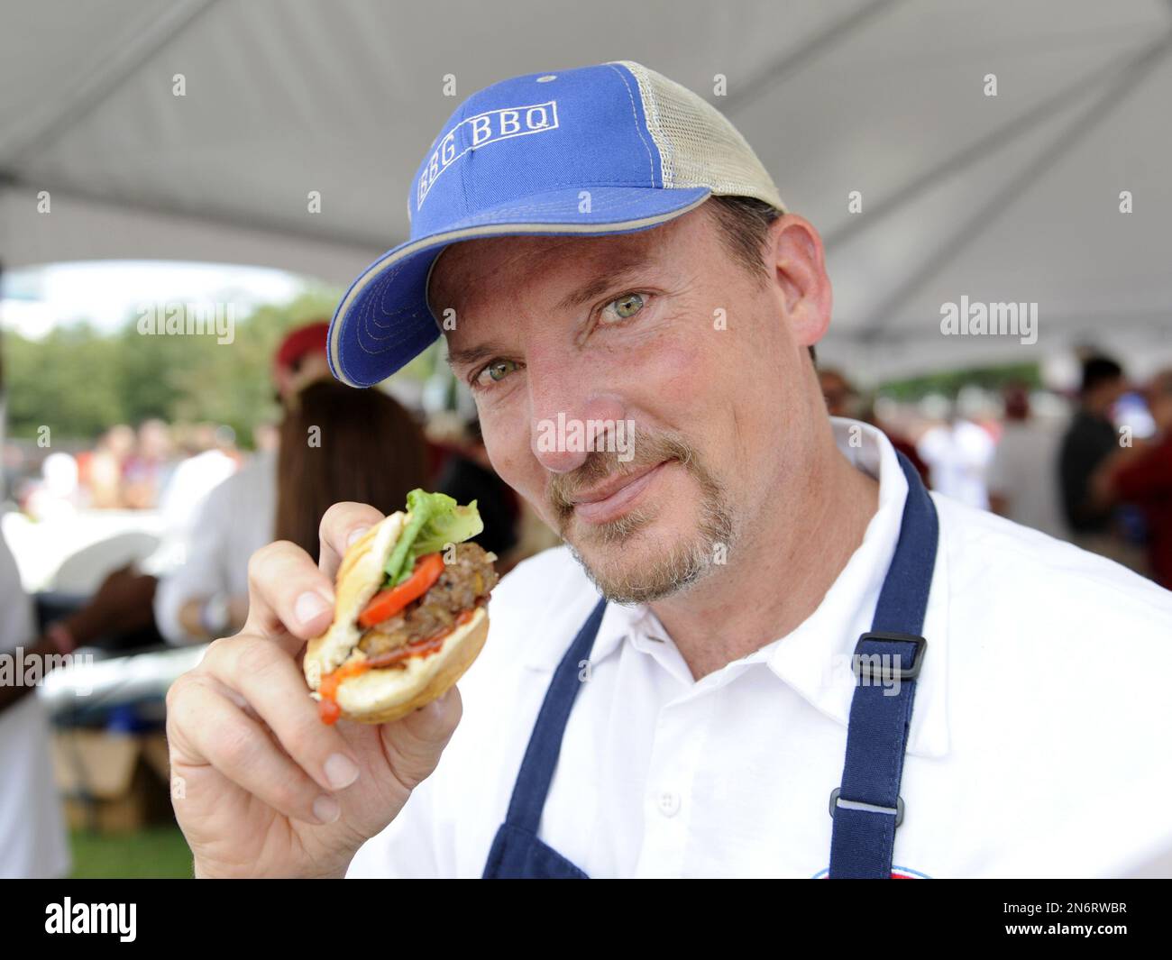 World champion pitmaster Chris Lilly at the Kingsford Charcoal Tailgate ...