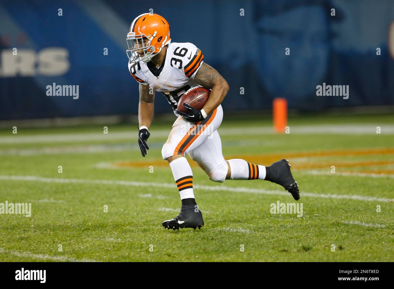 Cleveland Browns running back Jamaine Cook (36) rushes against the ...