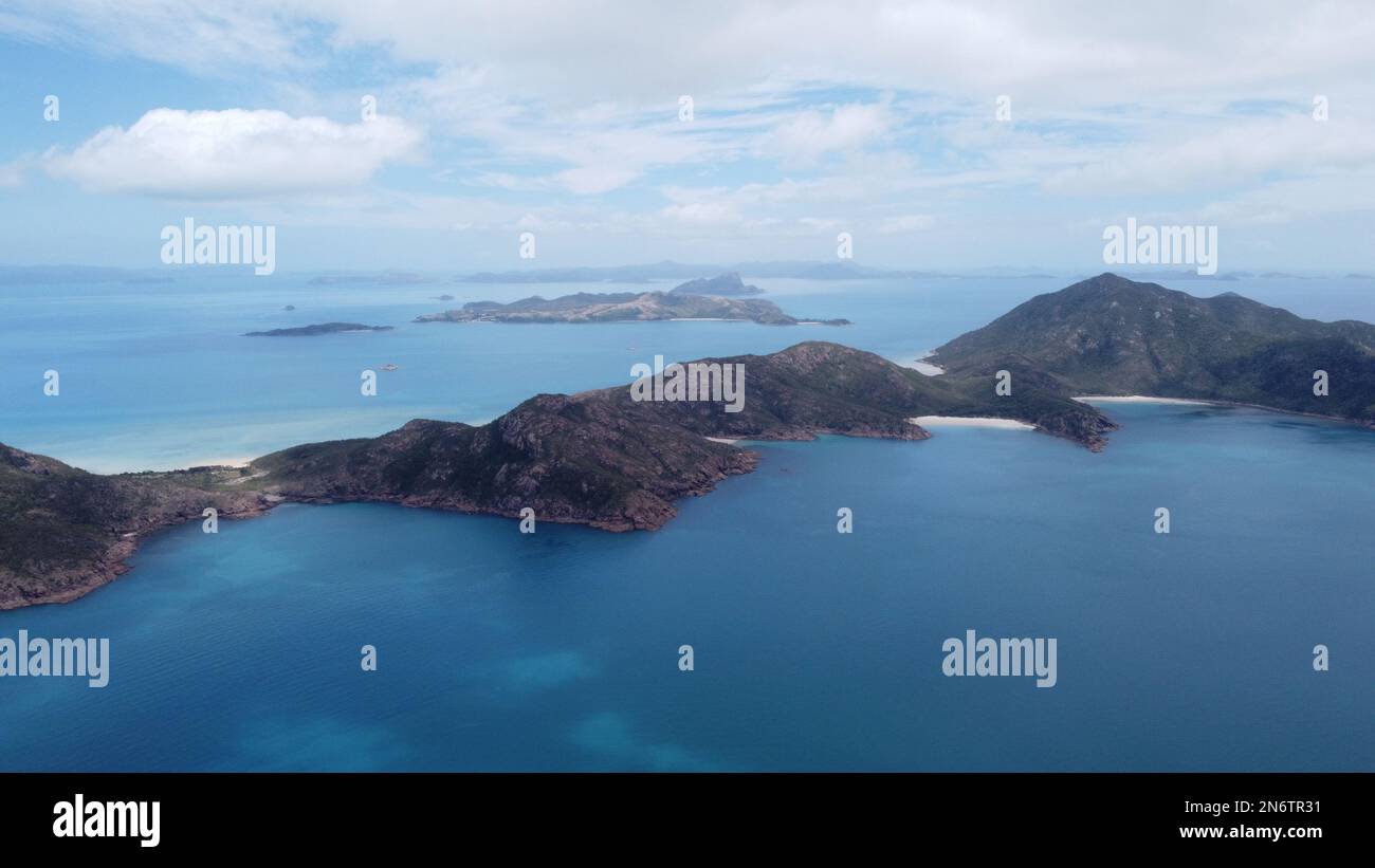 Aerial view over Thomas Island in the Whitsundays Stock Photo - Alamy