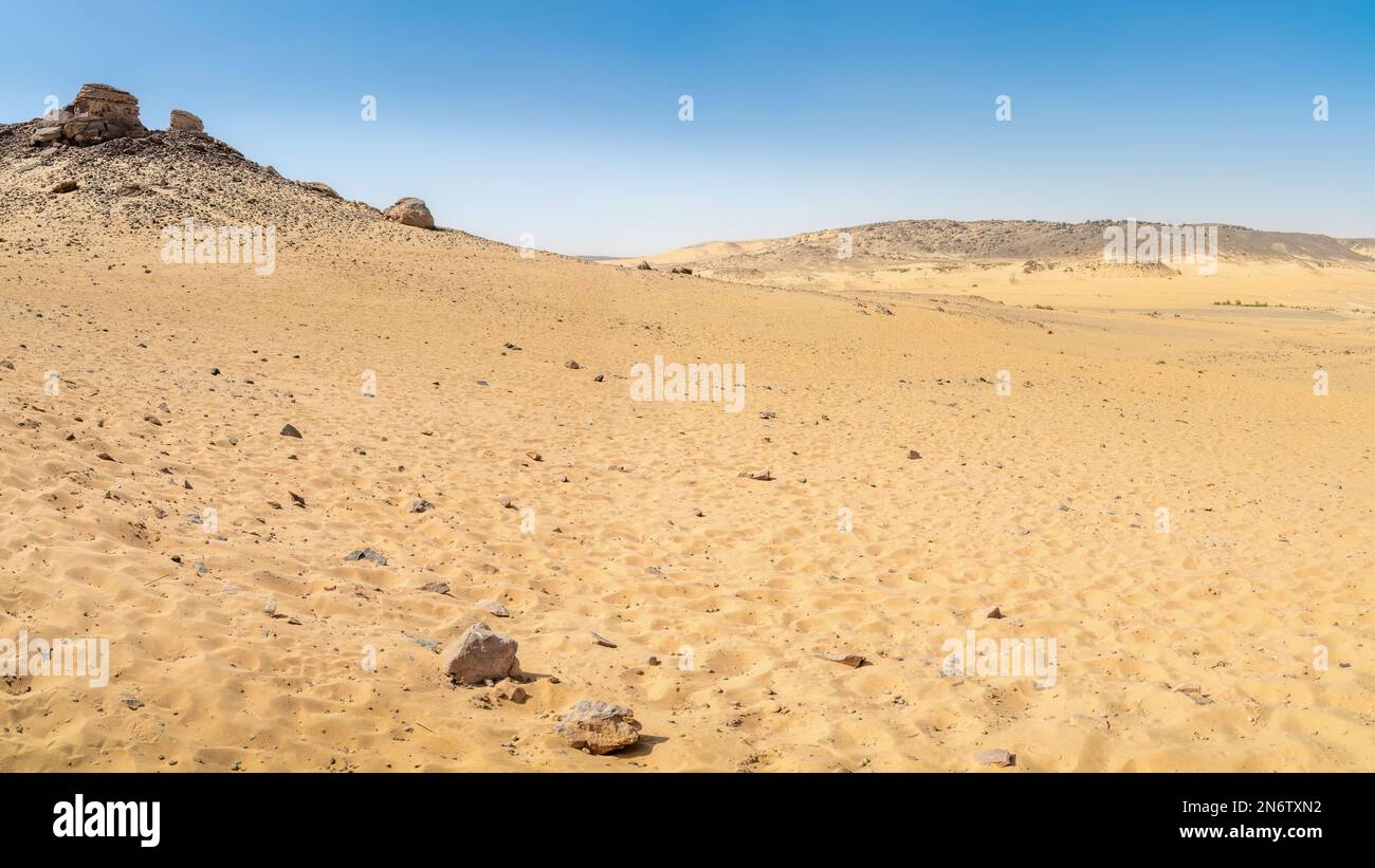 A view of the sand dunes on the east bank of Aswan, Egypt Stock Photo ...
