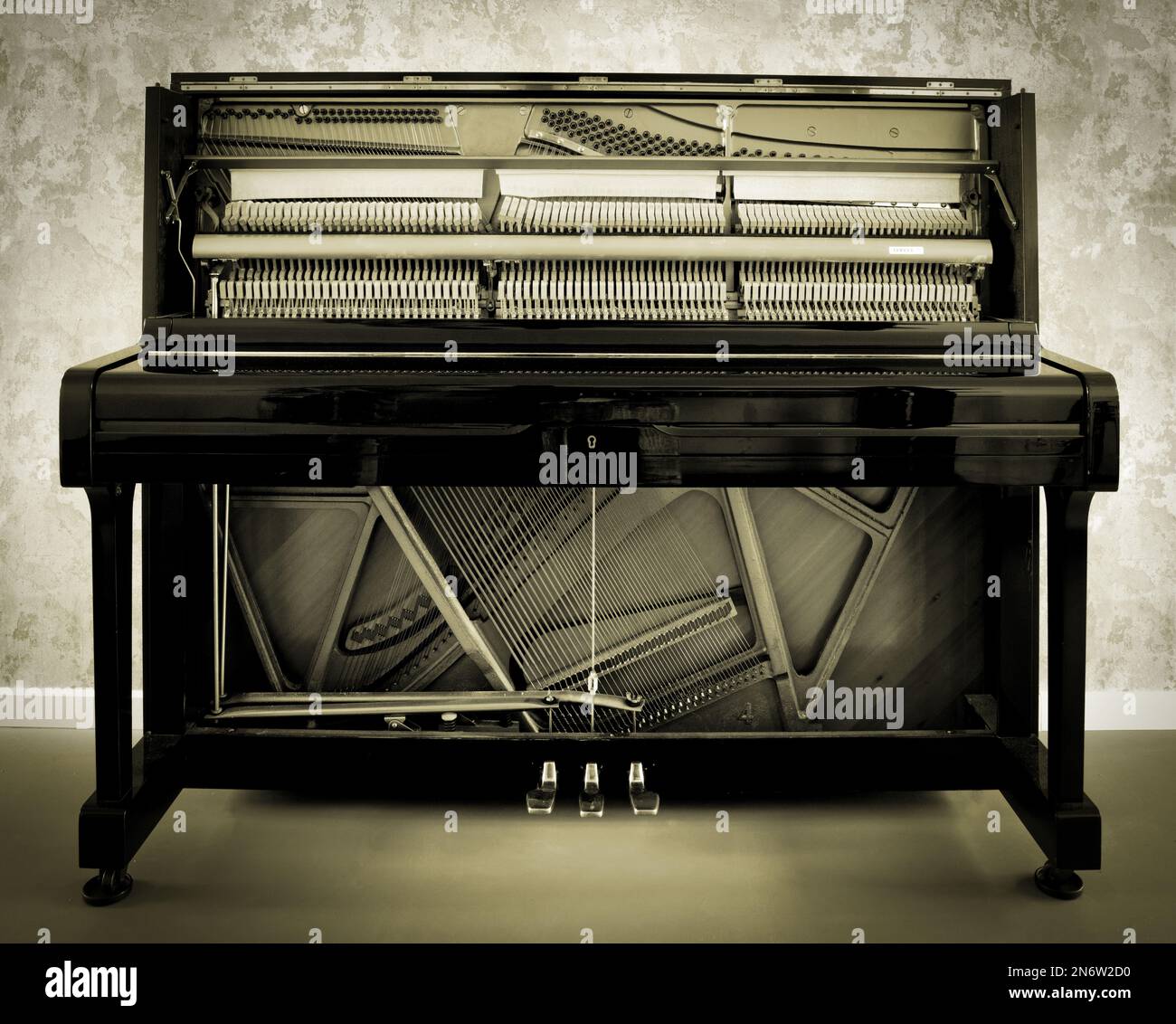 Details of piano mechanism gavel - string, pins and hammers, piano from ...