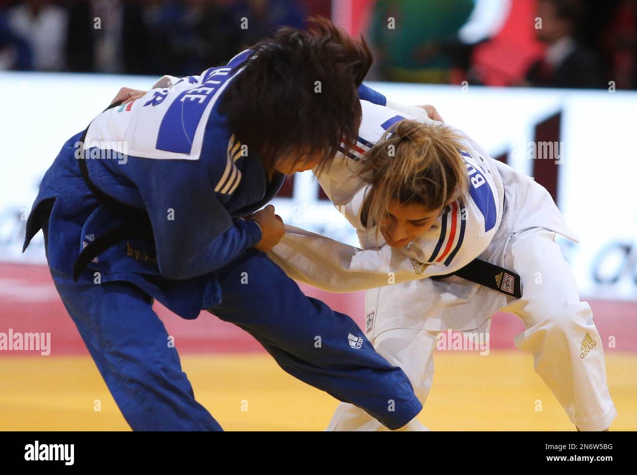 Shrine Boukli of France and LEE HYEKYEONG of REPUBLIC KOREA during the ...