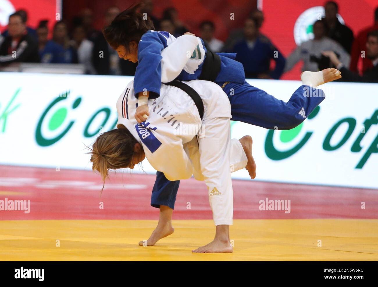 Shrine Boukli of France and LEE HYEKYEONG of REPUBLIC KOREA during the ...