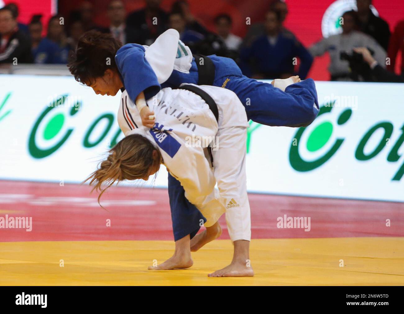 Shrine Boukli of France and LEE HYEKYEONG of REPUBLIC KOREA during the ...