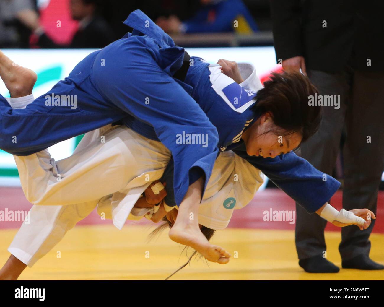 Shrine Boukli of France and LEE HYEKYEONG of REPUBLIC KOREA during the ...
