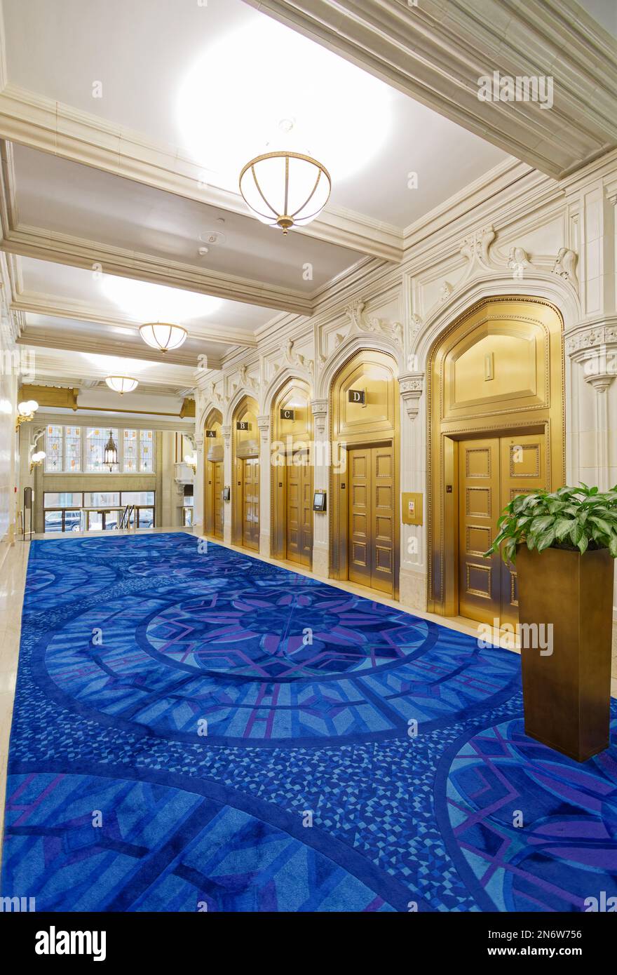 Pittsburgh Downtown: Union Trust Building’s elevator lobbies sport old ...