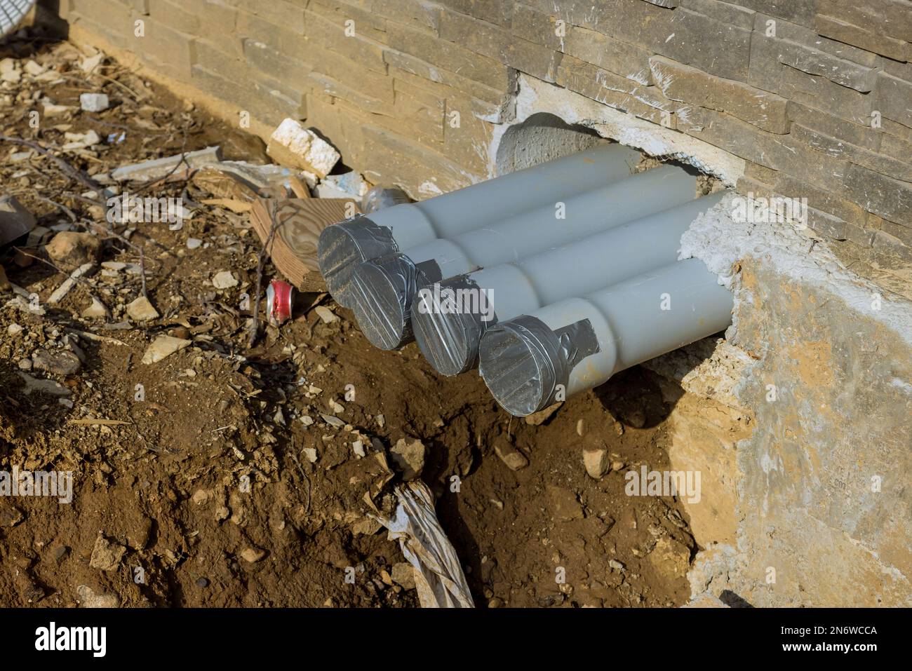 Underground mounting hi-res stock photography and images - Alamy