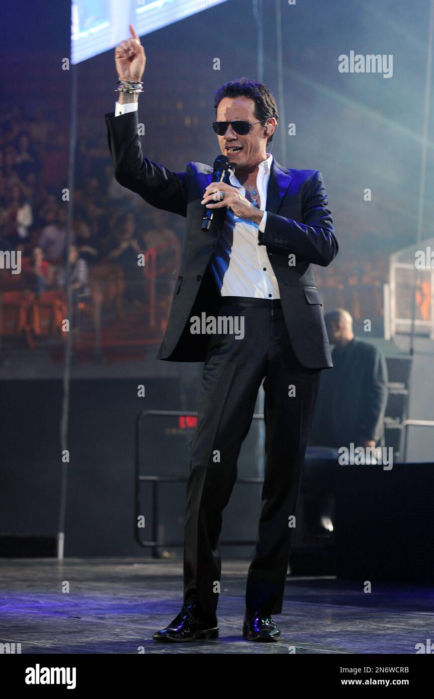 Marc Anthony performs on opening night of the “Vivir Mi Vida” world ...