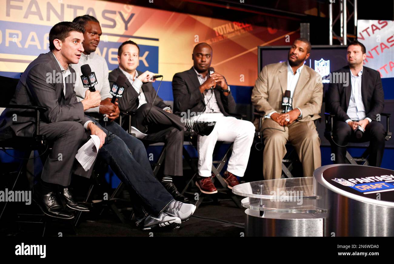 Andrew Siciliano, Lavar Arrington, Michael Fabiano, Marshall Faulk ...
