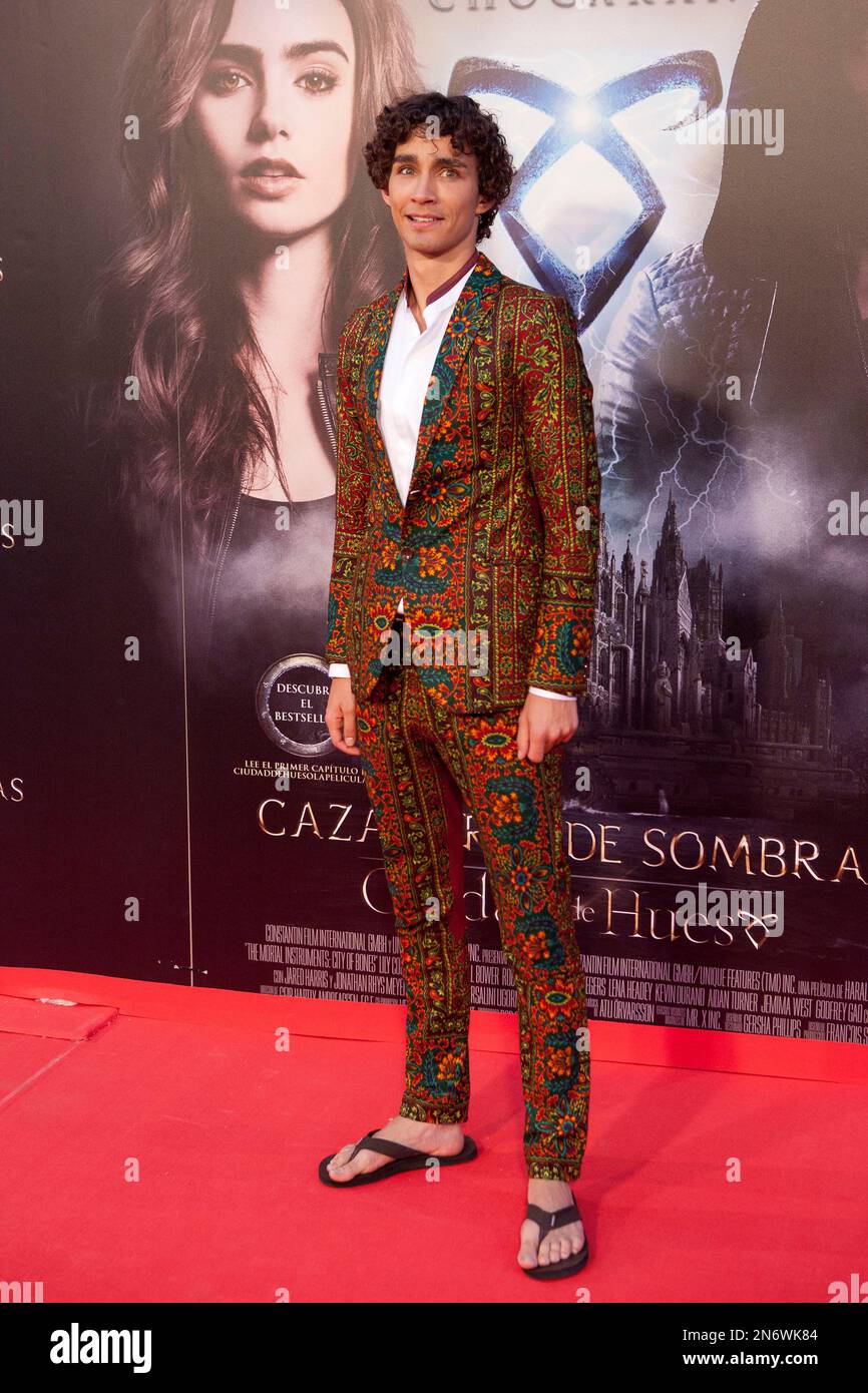 Irish actor Robert Sheehan attends the premiere of the film 'Cazadores ...