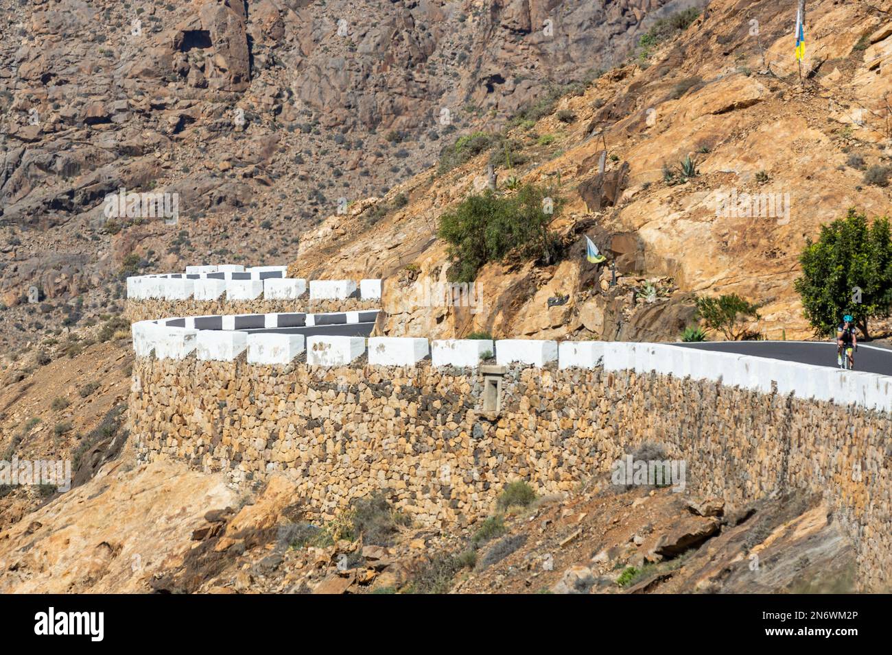 Parapets hi-res stock photography and images - Alamy