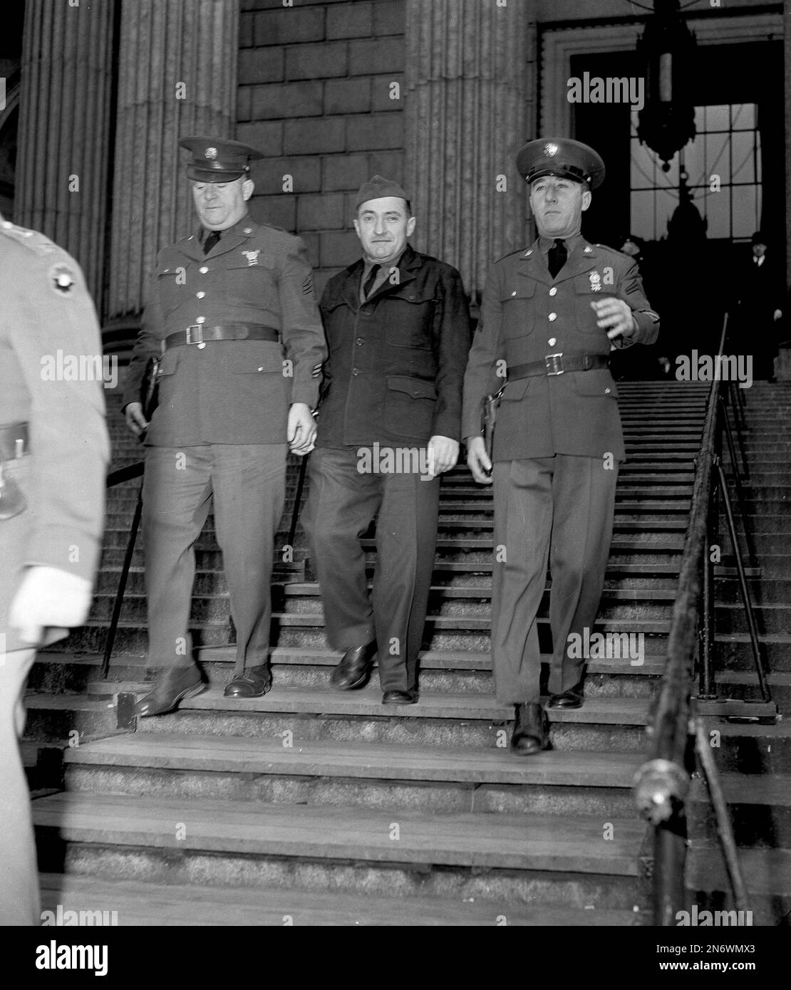 Grover Cleveland Bergdoll, draft dodger, center, wearing overseas cap ...