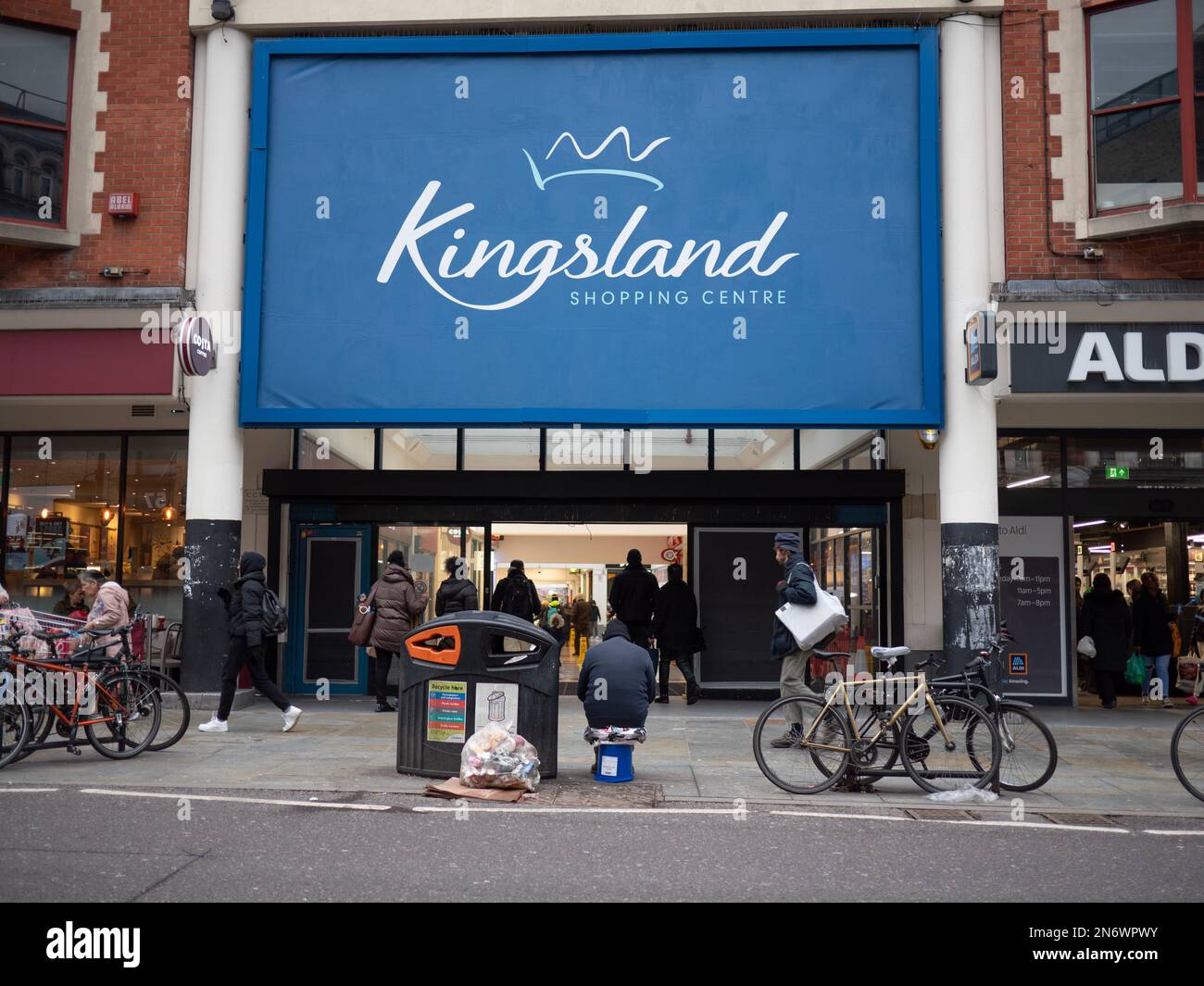Kingsland Shopping Centre, exterior in Dalston London Stock Photo - Alamy