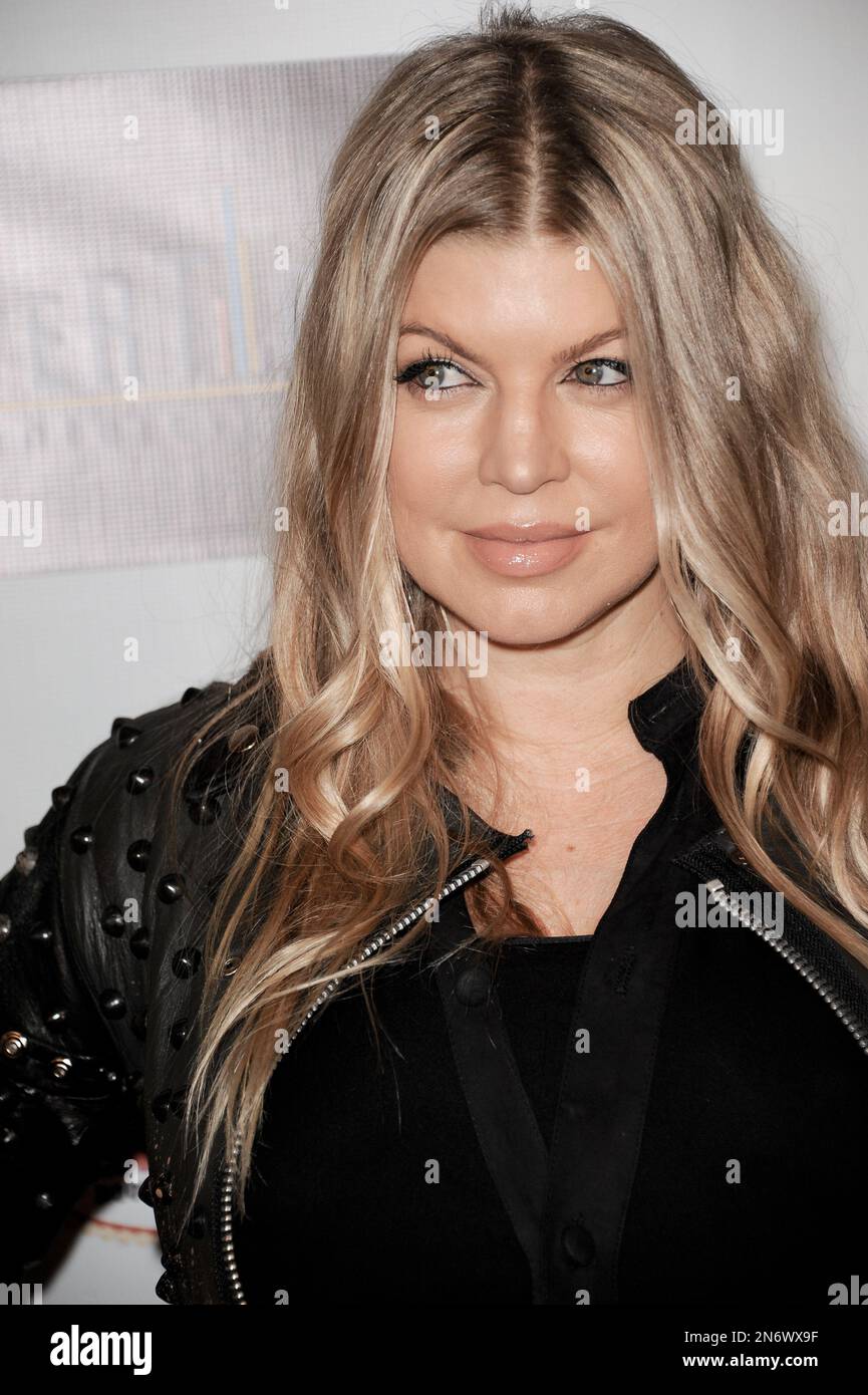 Fergie arrives at the premiere of "Scenic Route" at the Chinese 6 ...